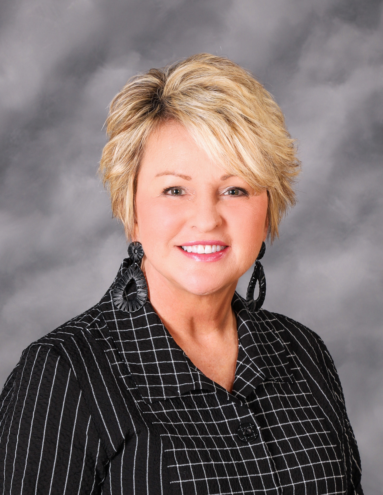 About The Chamber - Mountain Lakes Chamber of Commerce
